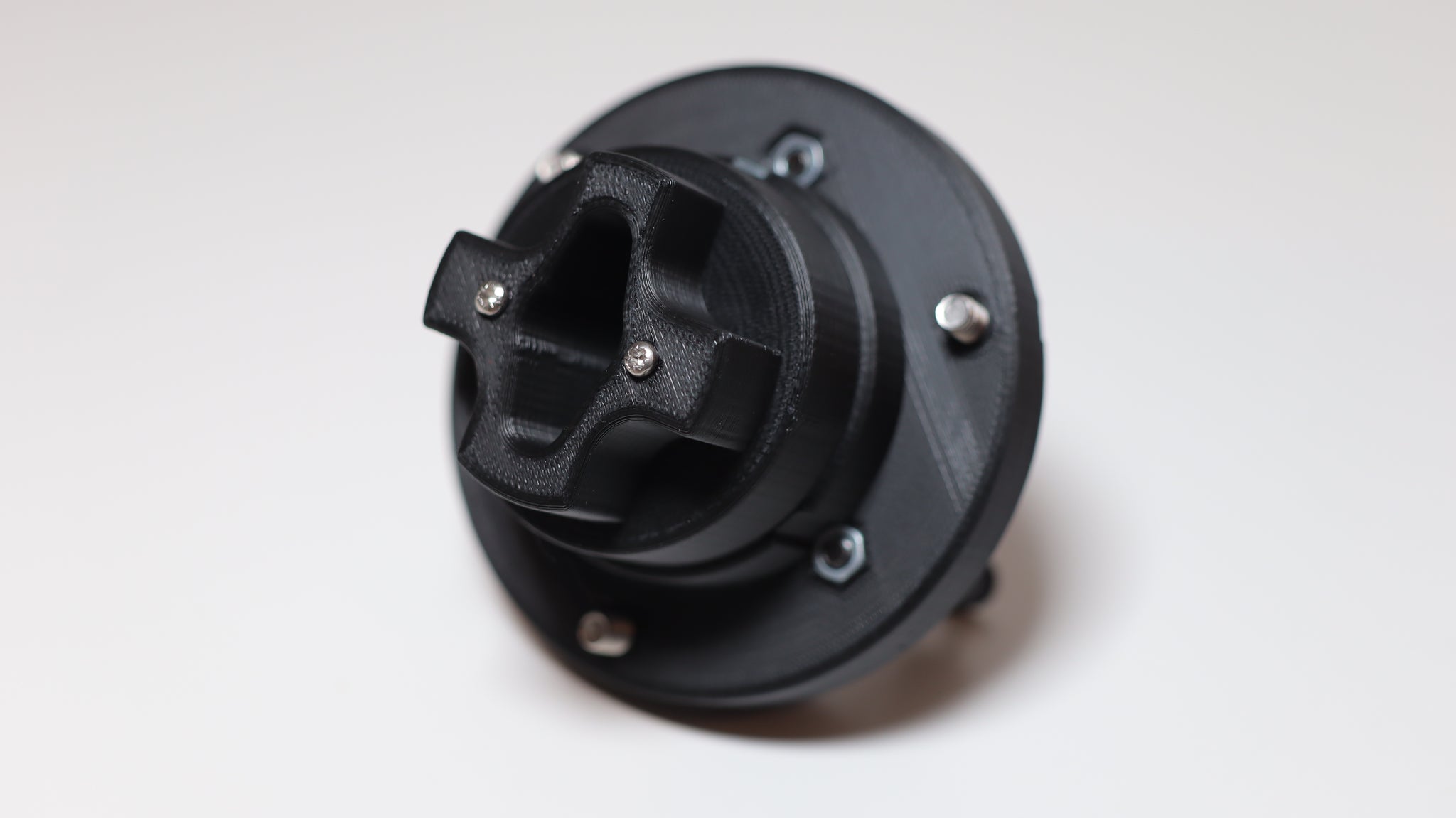 TM Adapter for Thrustmaster "TRUE" Quick Release – KAPRAL SimRacing Store